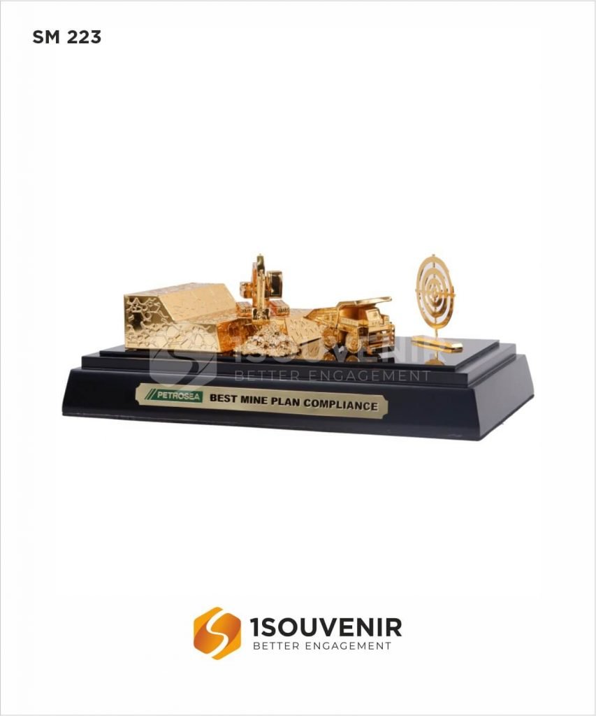 Souvenir Miniatur Pompa Angguk Gerak Pertamina